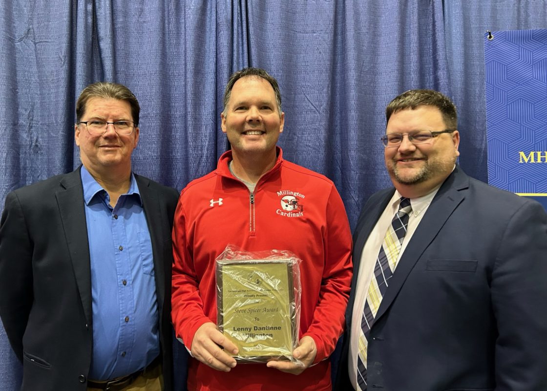 Steve Spicer Memorial Team Leadership Award - MHSFCA